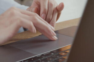 Cara Mematikan TouchPad Laptop di Windows 10 dengan Mudah | Info Menarik